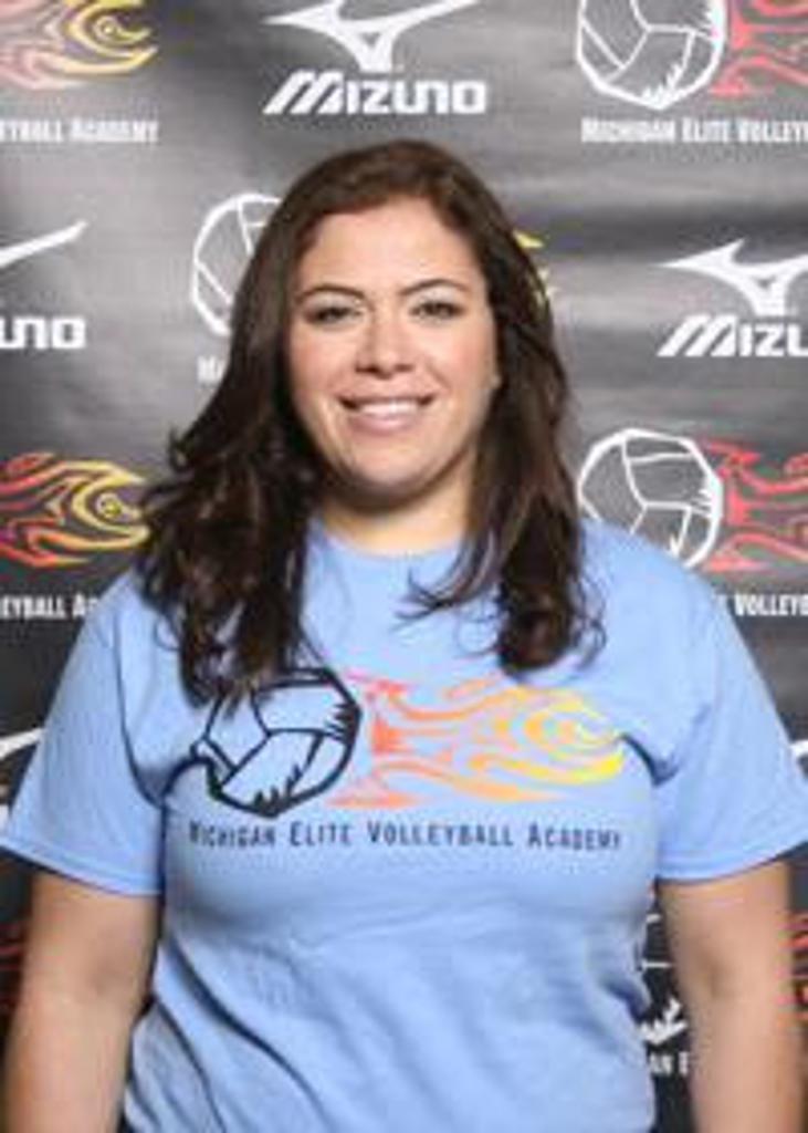 Mayssa Cook Training - Michigan Elite